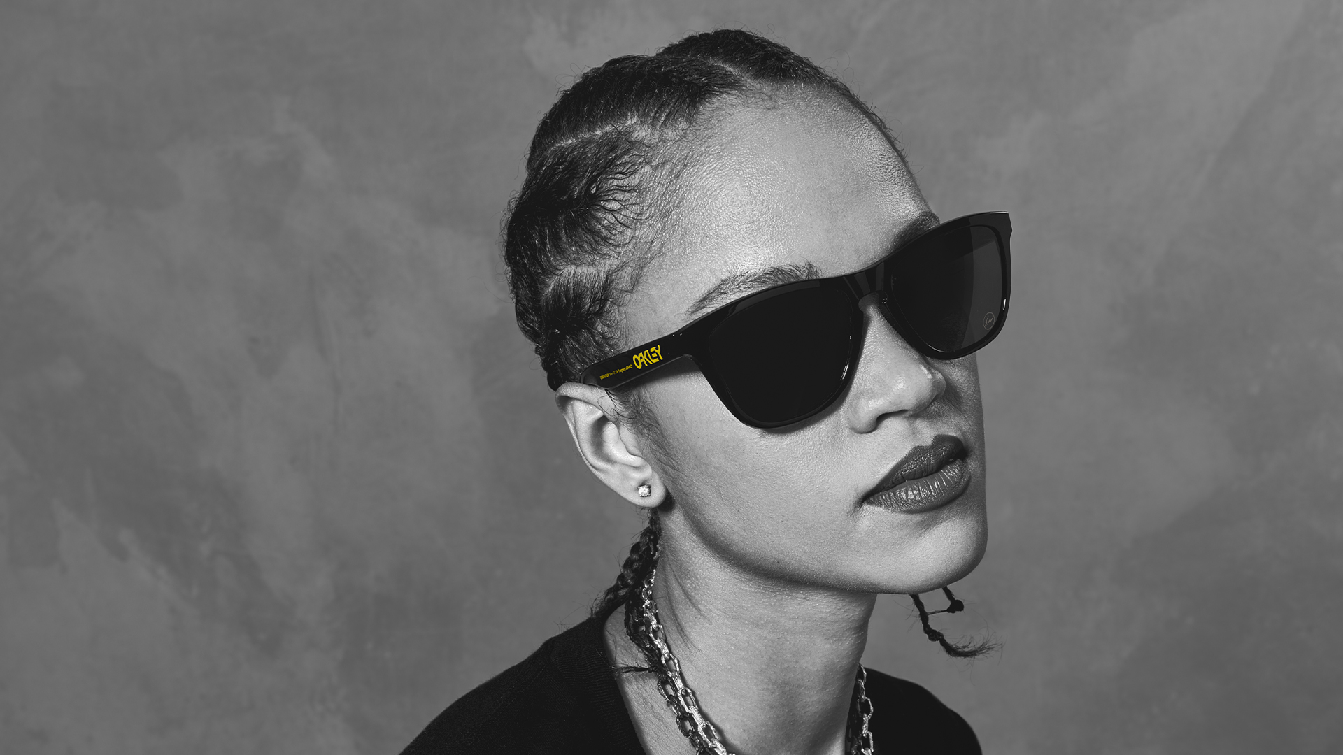 Oakley X Fragment: A Limited-Edition SS2023 Collection Inspired by ...