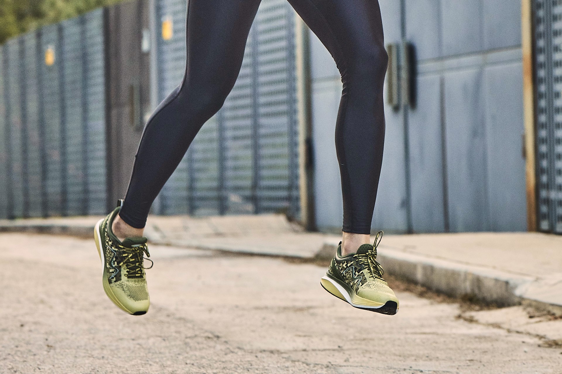 MBT Huracan 3000: A Review of a Unique Running Shoe - SportsWorld Malaysia